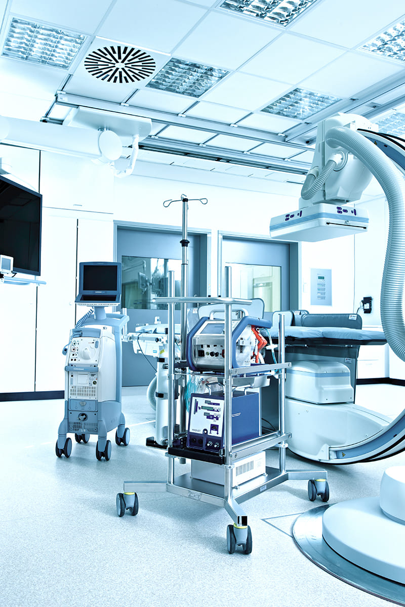 Life-saving Technology with Extracorporeal Membrane Oxygenation (ECMO ...