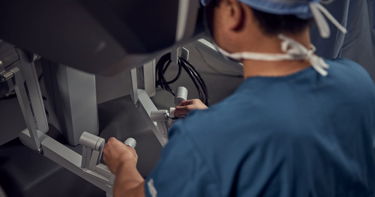 The da Vinci Xi Robot-Assisted Surgery - An intelligent surgical ...