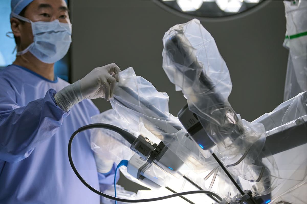 The da Vinci Xi Robot-Assisted Surgery - An intelligent surgical ...