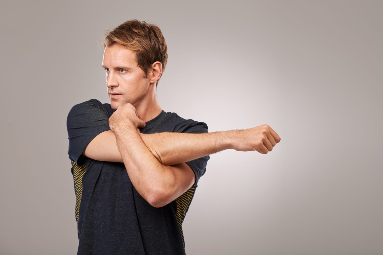 Frozen Shoulder: When Moving Your Arm Becomes a Daily Struggle ...